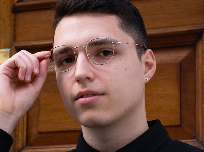 Top 5 best men’s glasses trends 2024 - Glasses Direct Blog